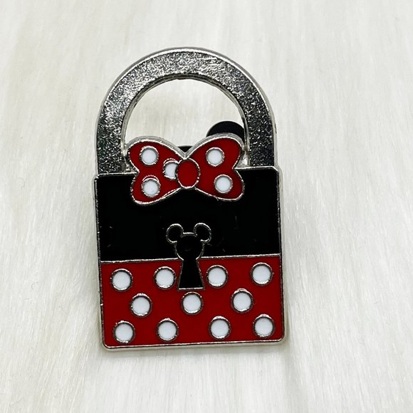 Disney | Jewelry | 525 Disney Minnie Mouse Lock Pin | Poshmark